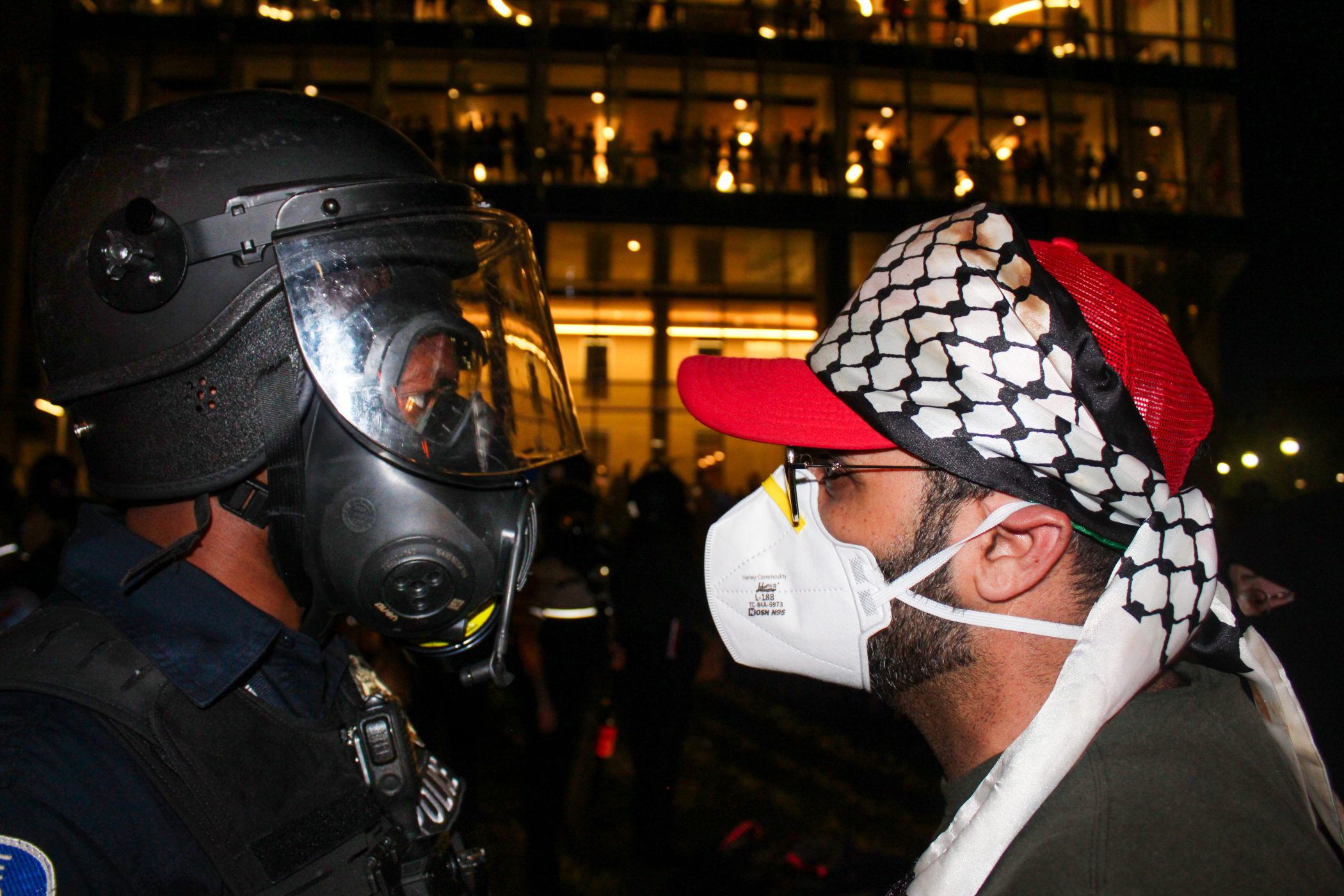 PHOTOS: The moment police and pro-Palestine demonstrators clashed at ...