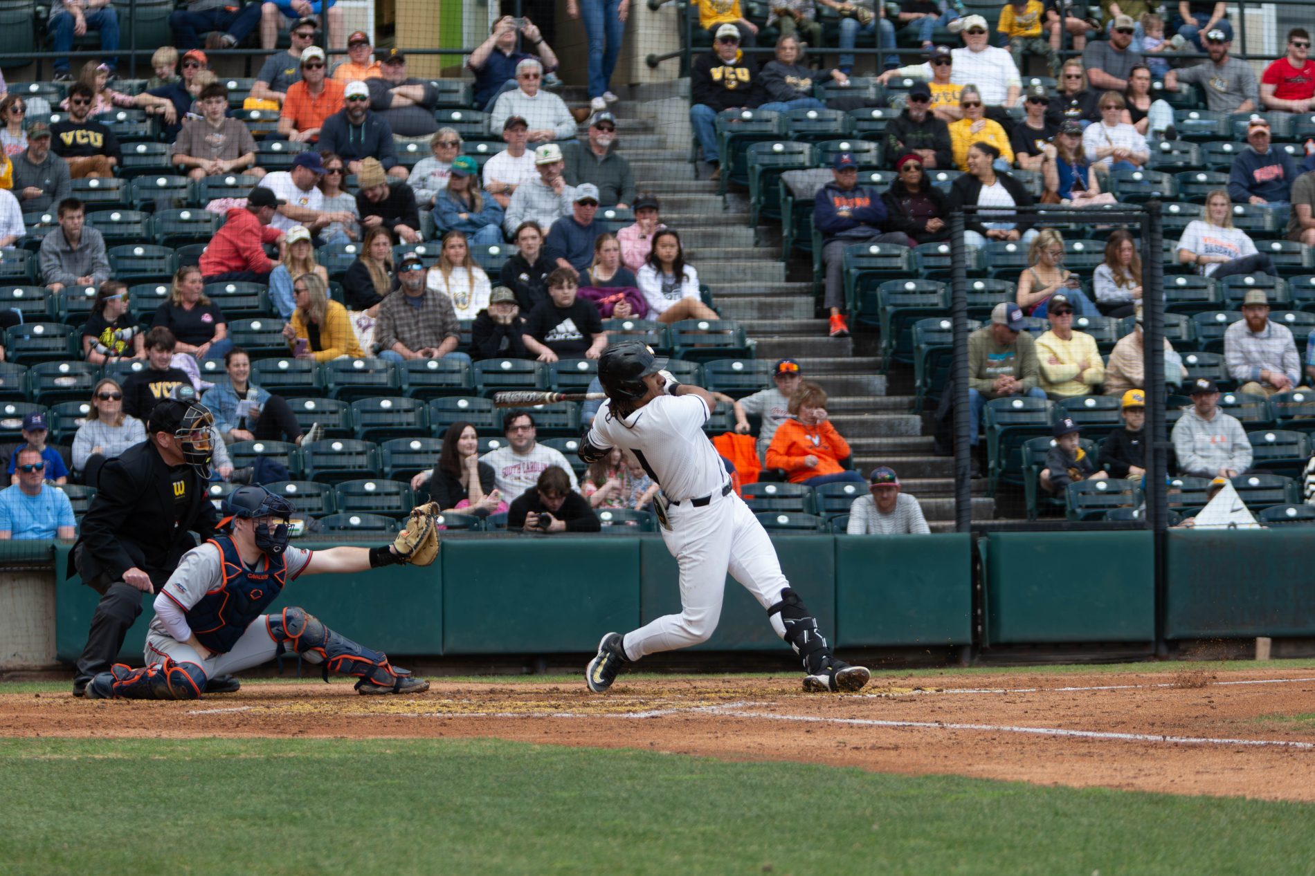 VCU baseball pummels No. 9 Virginia 6-2